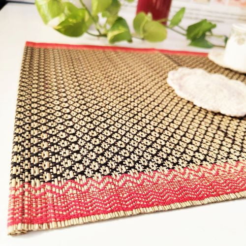 Hand Woven Madur Grass Table Mat